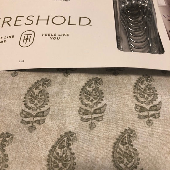 Threshold | Bath | Nwt Threshold 4 Piece Shower Curtain Set With Rug ...